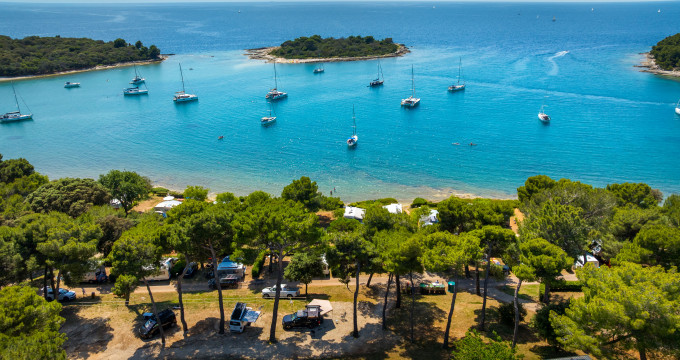 Speciale campeggi estivo Arena Indije Campsite - Offerte speciali ...