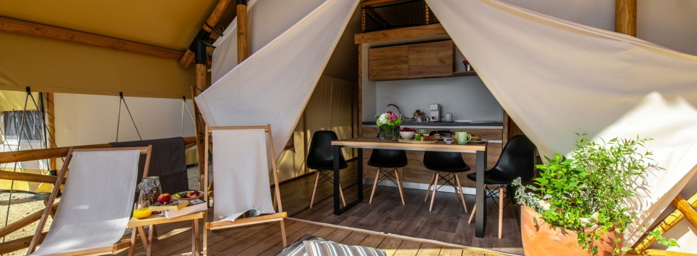 Discover the Luxury at Arena One 99 Glamping Arena Campsites